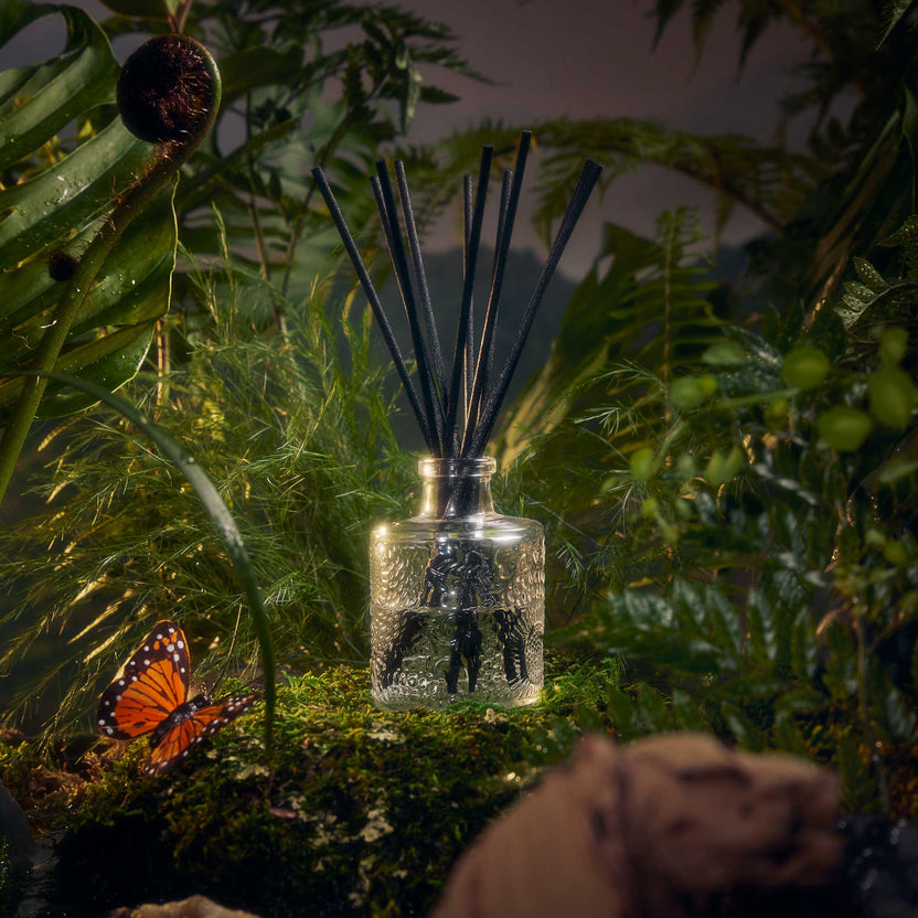 Temple Moss | Reed Diffuser | VOLUSPA